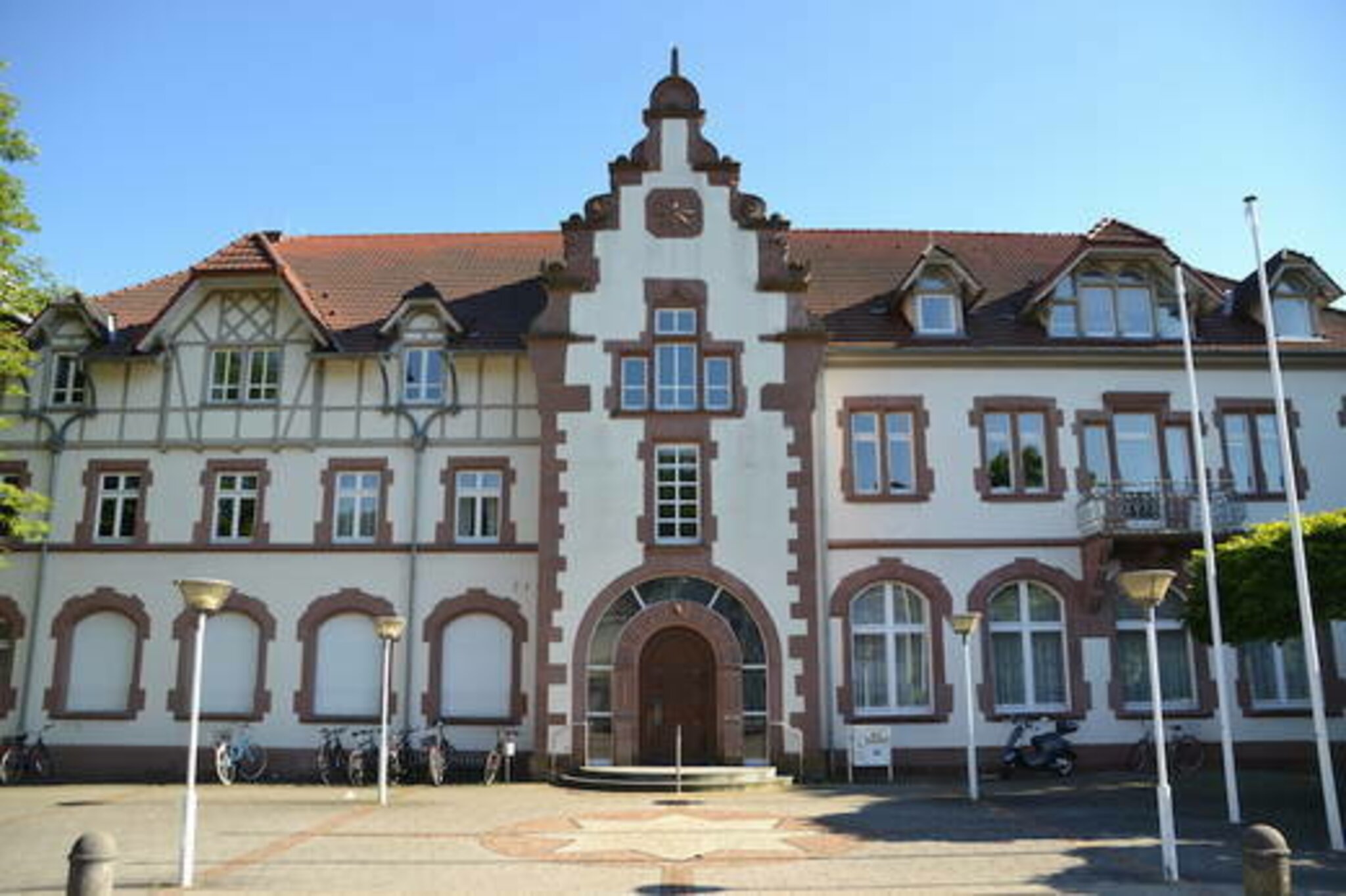 Gottmadingen beschließt Vorkaufsrecht für den Bereich um den Bahnhof ...