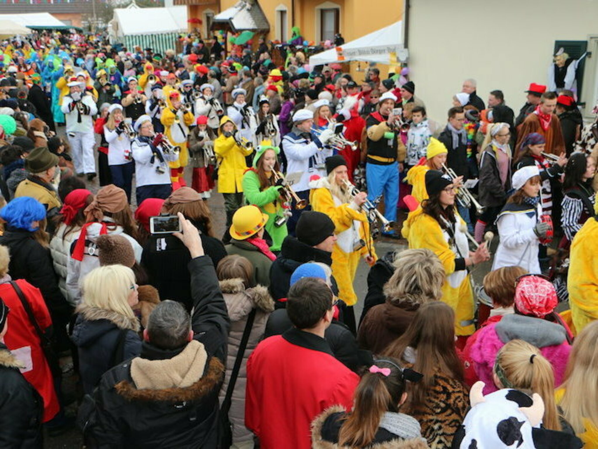 Höriumzug lockt nach Weiler: Auftakt zur fünften Jahreszeit auf der ...