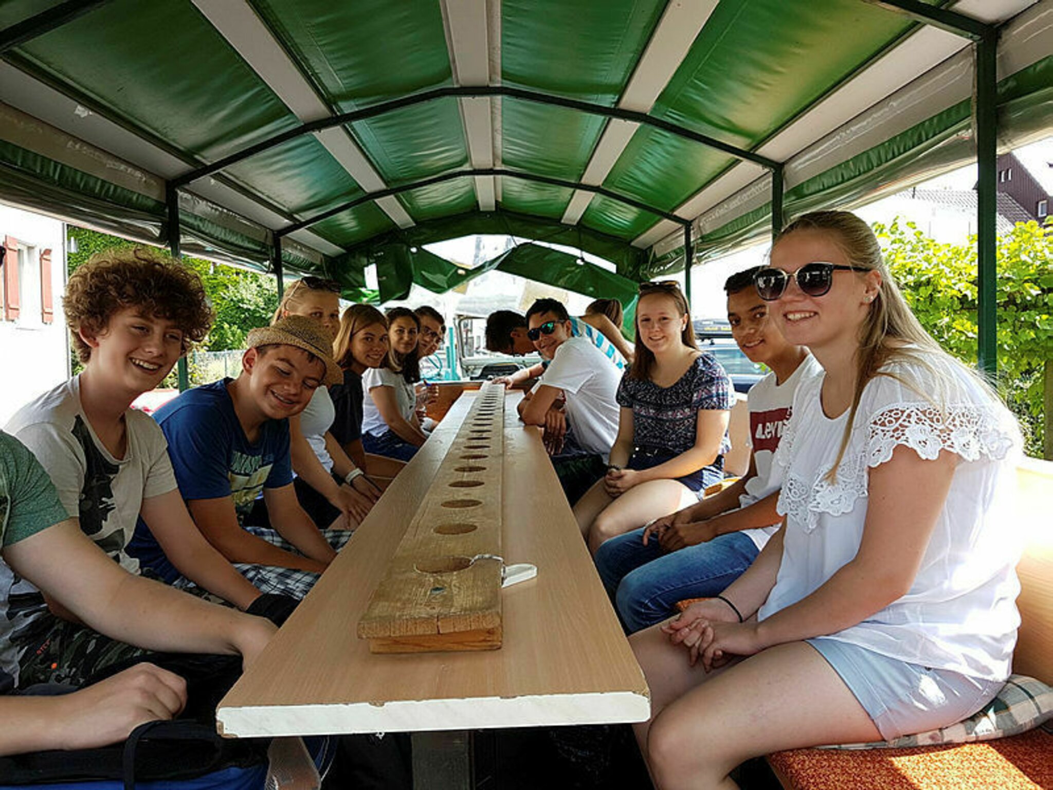 Jugendorchester war mit dem Planwagen unterwegs: »Letz Fetz« erkundet ...