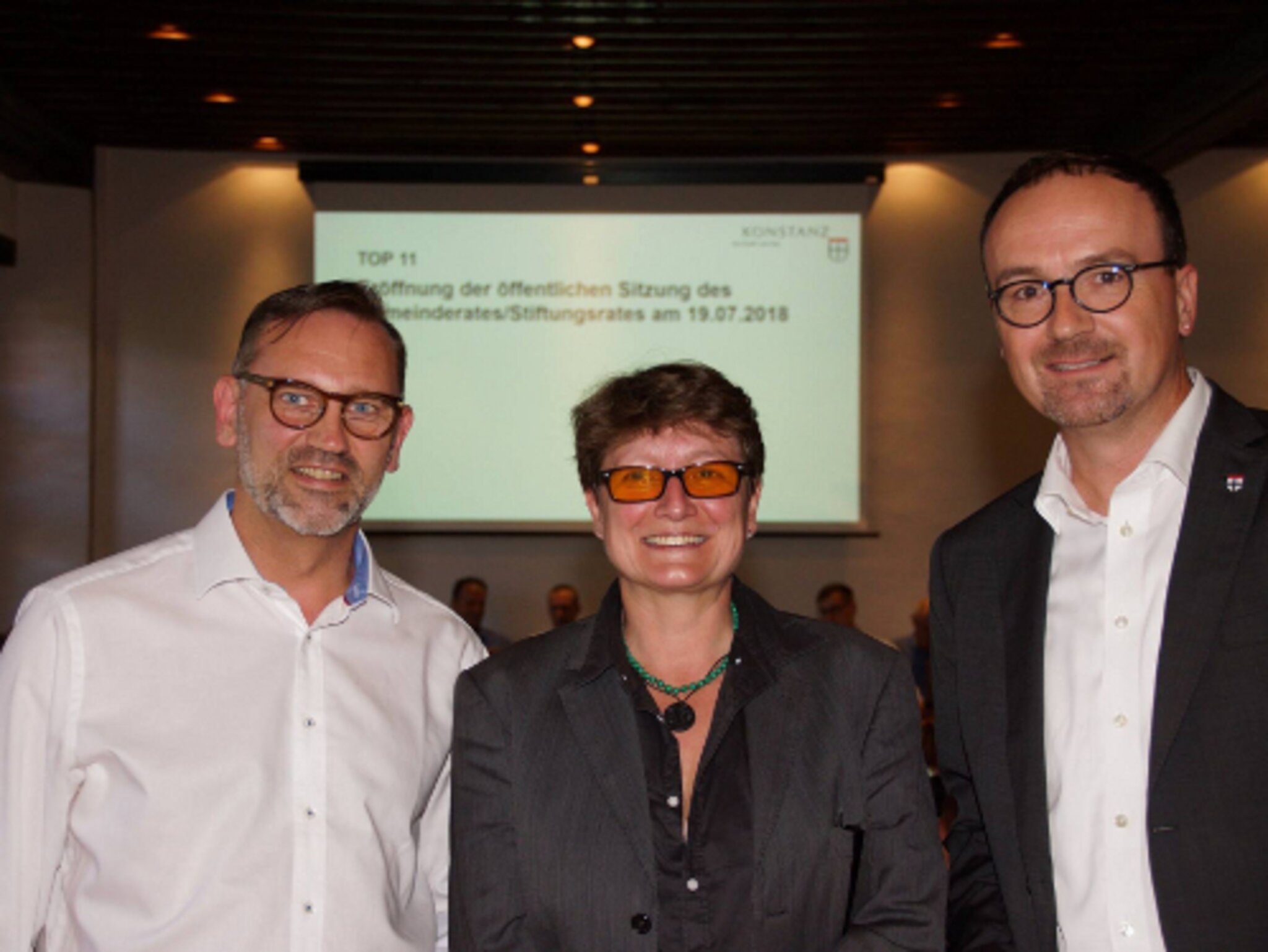 Karin Becker startet ihre Intendanz mit der Premiere von „Jeder stirbt ...