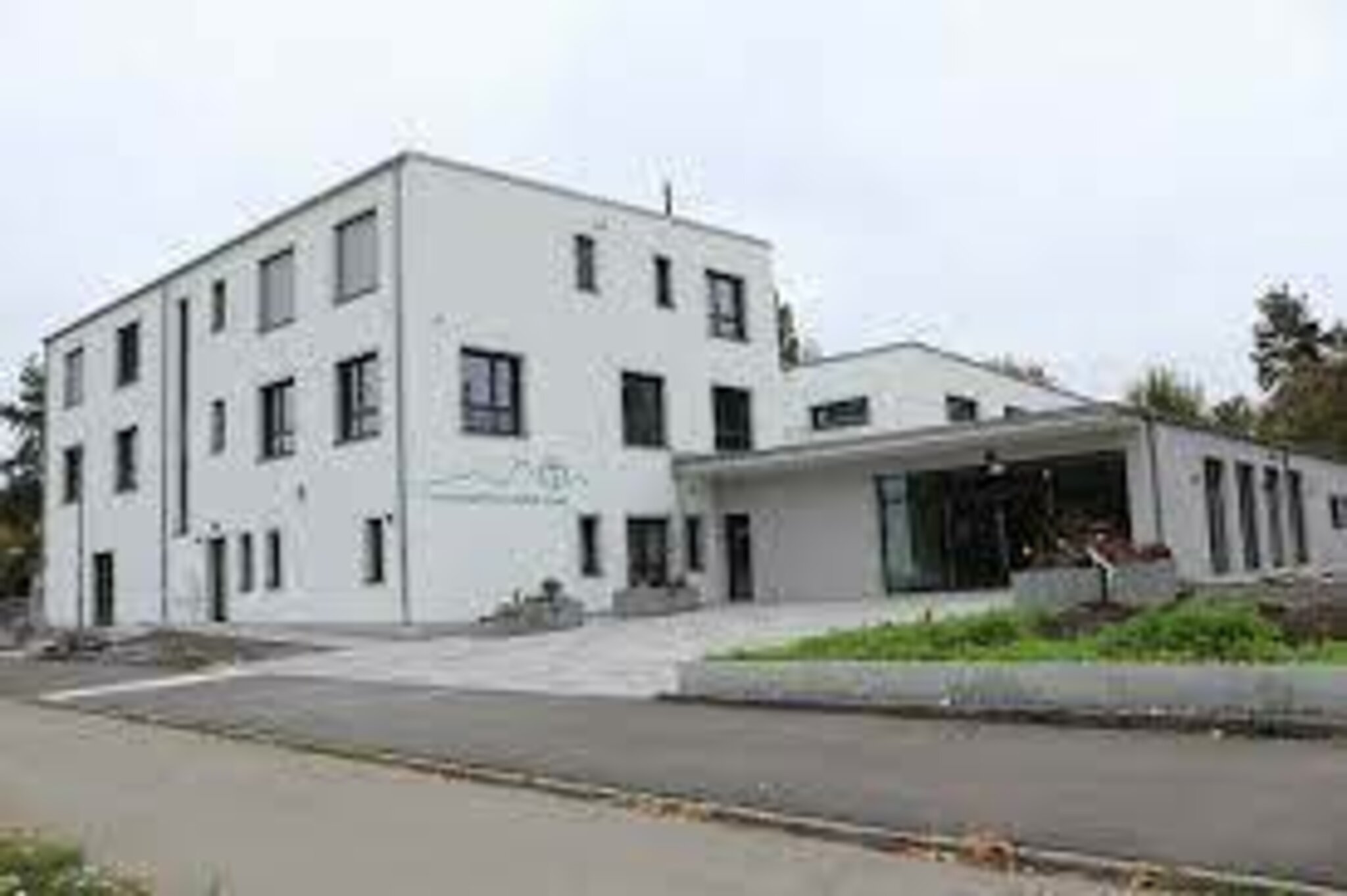 Aussendungsgottesdienst in der FEG Singen: Bildung als ...