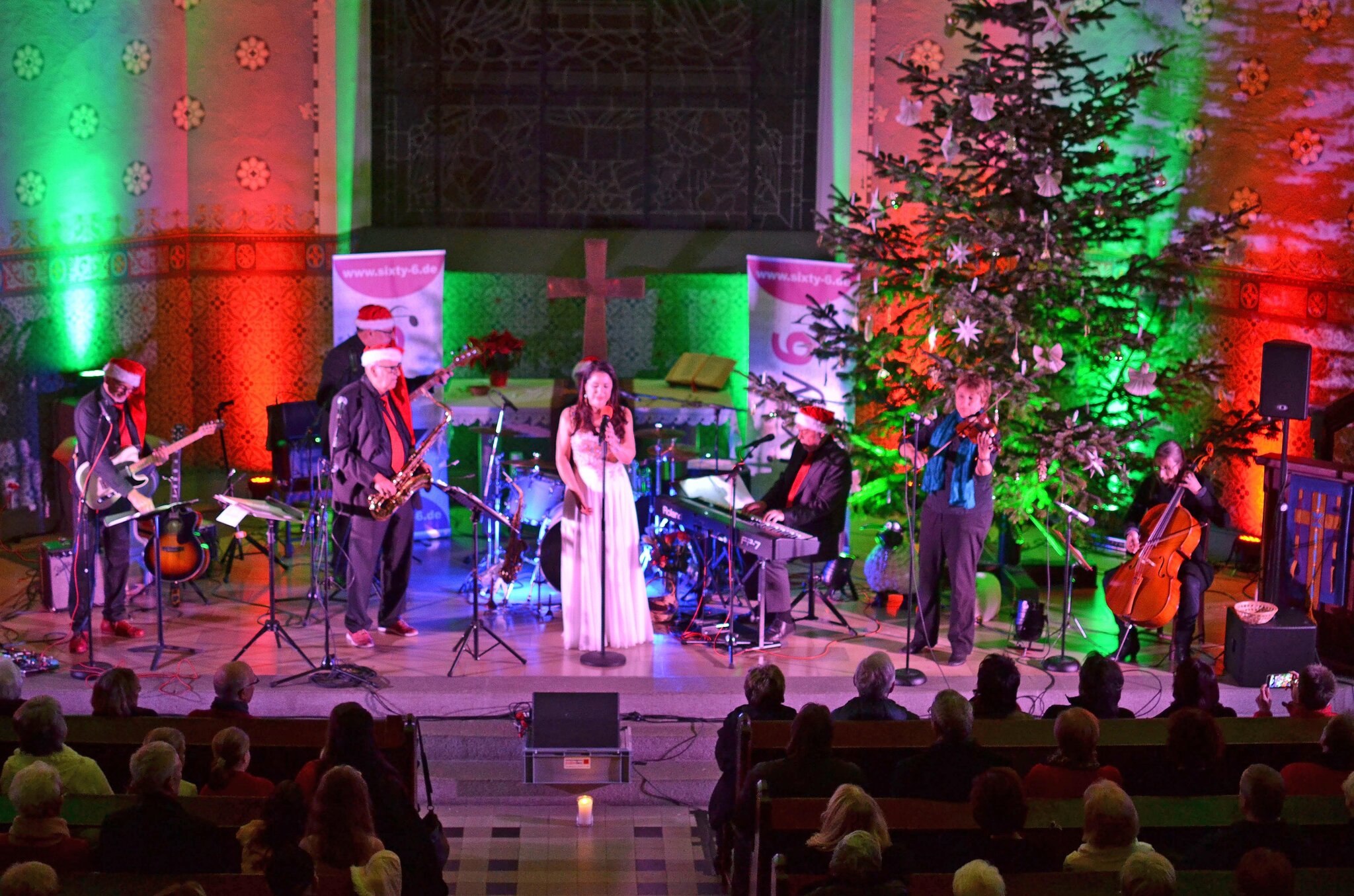Adventskonzert in der Lutherkirche: "Sixty6" rockt für die Vesperkirche ...