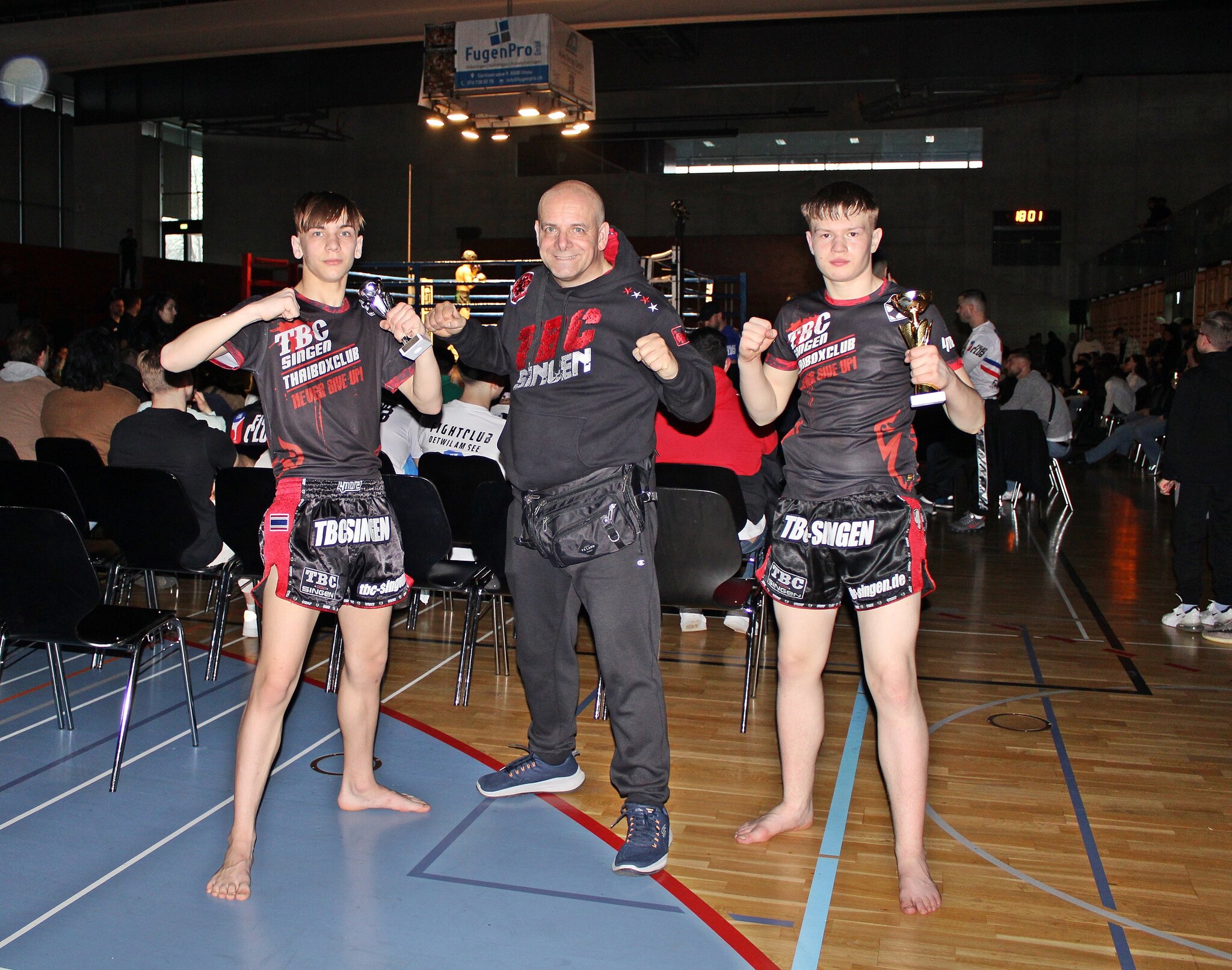 Thai-Boxen: Starke Kämpfe gegen starke Gegner - Singen