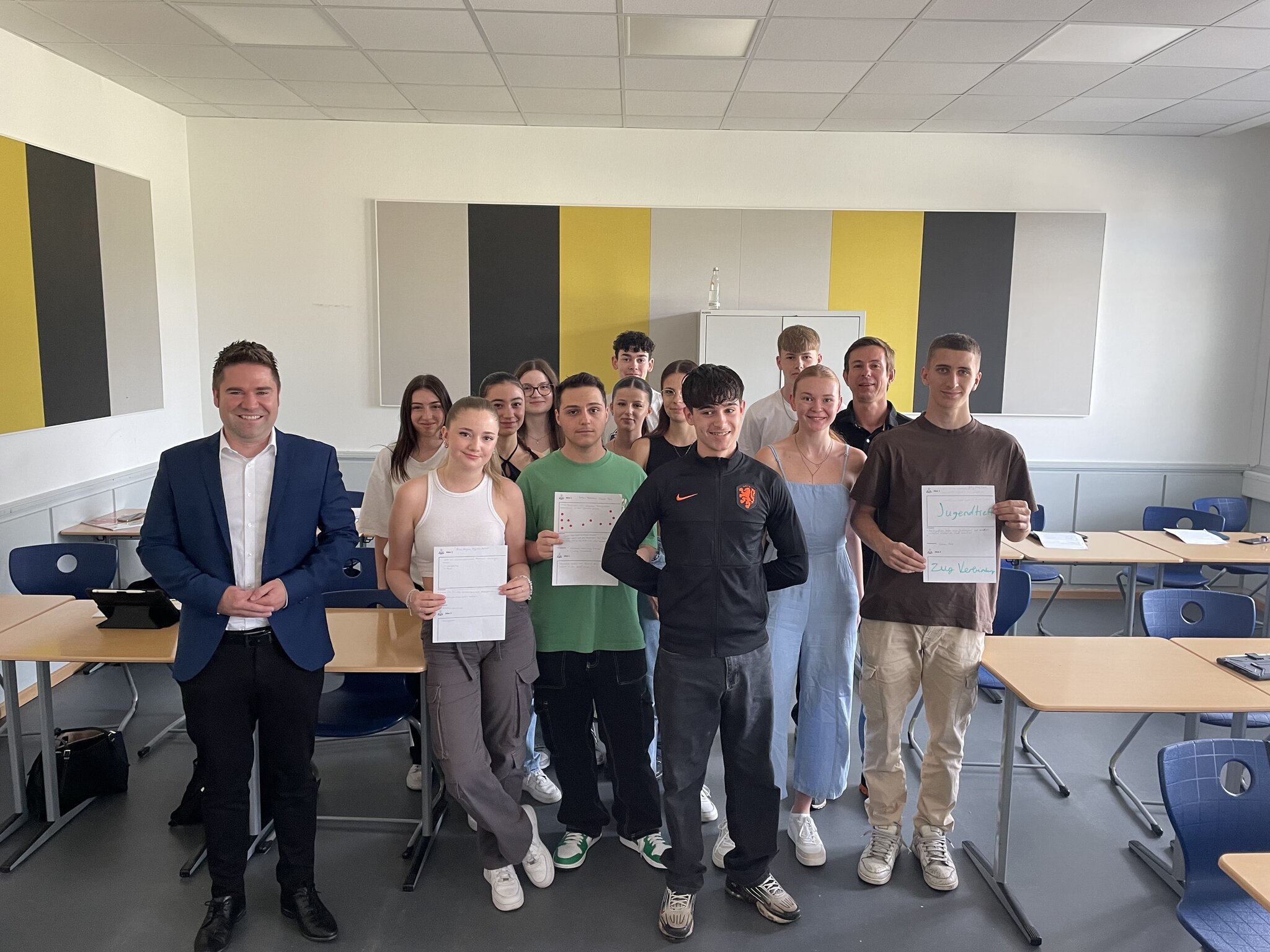 Aktionstag "Schule trifft Rathaus" in Hilzingen: Wenn Schüler mit dem ...