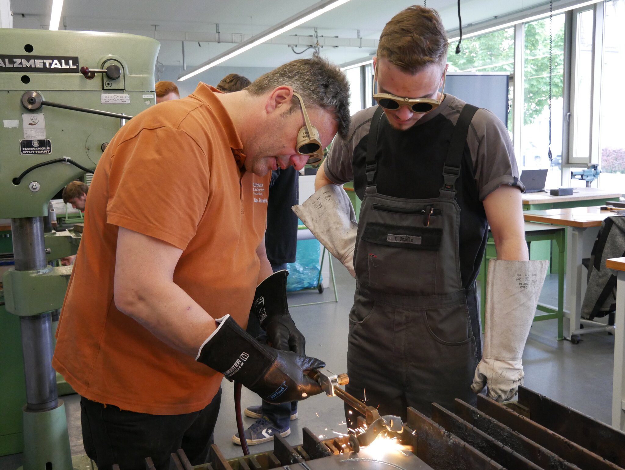 Metallbauer müssen sich neu orientieren: Ein Jahrtausende alter Beruf wird revolutioniert - Singen