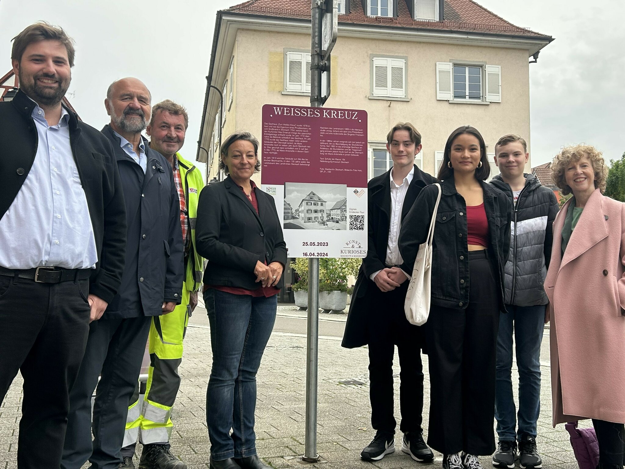 Neue Infotafeln in der Stadt: Schüler bringen die Stockacher Geschichte ...