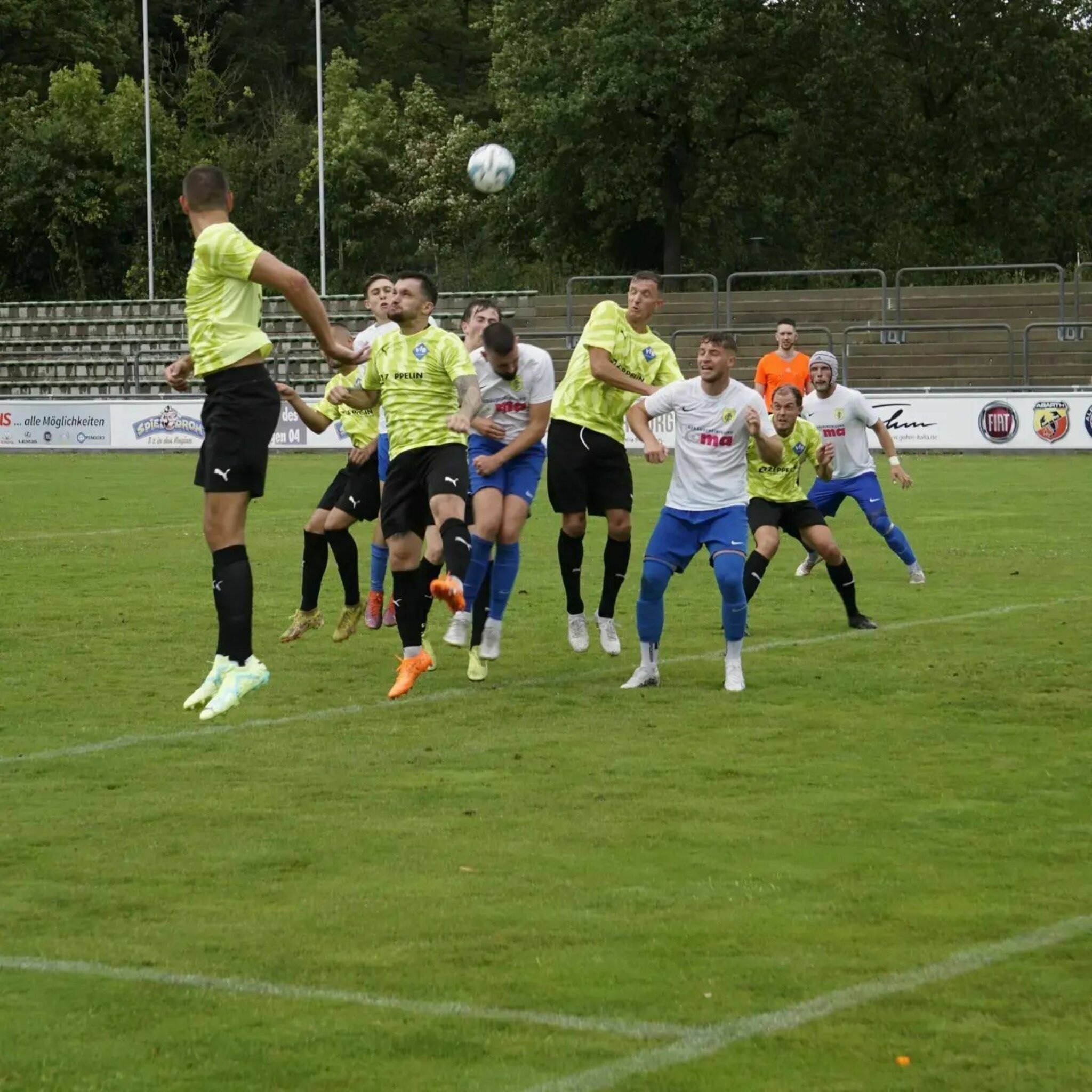 Das 1:2 fiel in der 90. Minute: FC Singen verspielt die Führung im ...