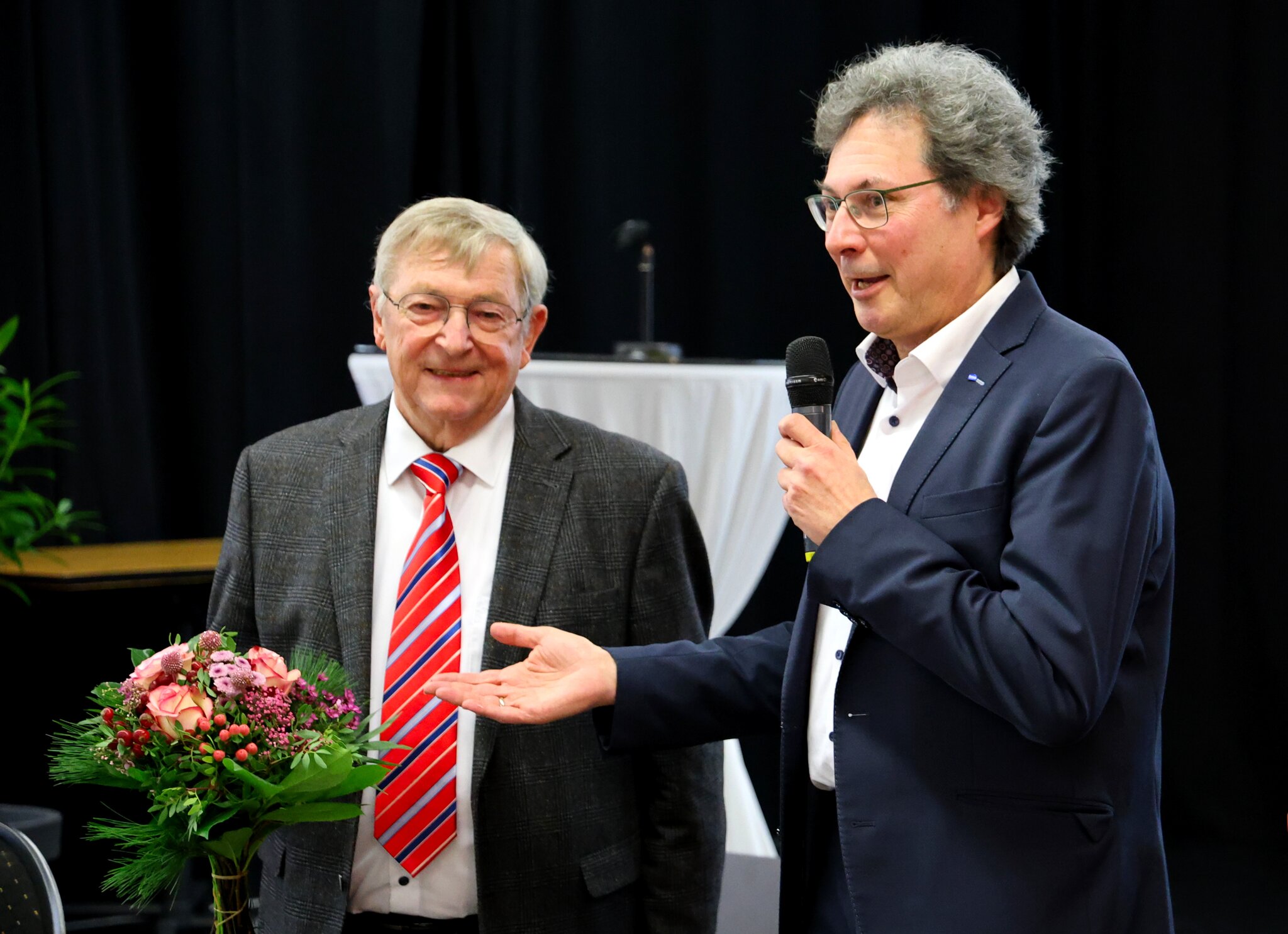 Erster Führungswechsel nach 48 Jahren: Herbert Weber übergibt ...