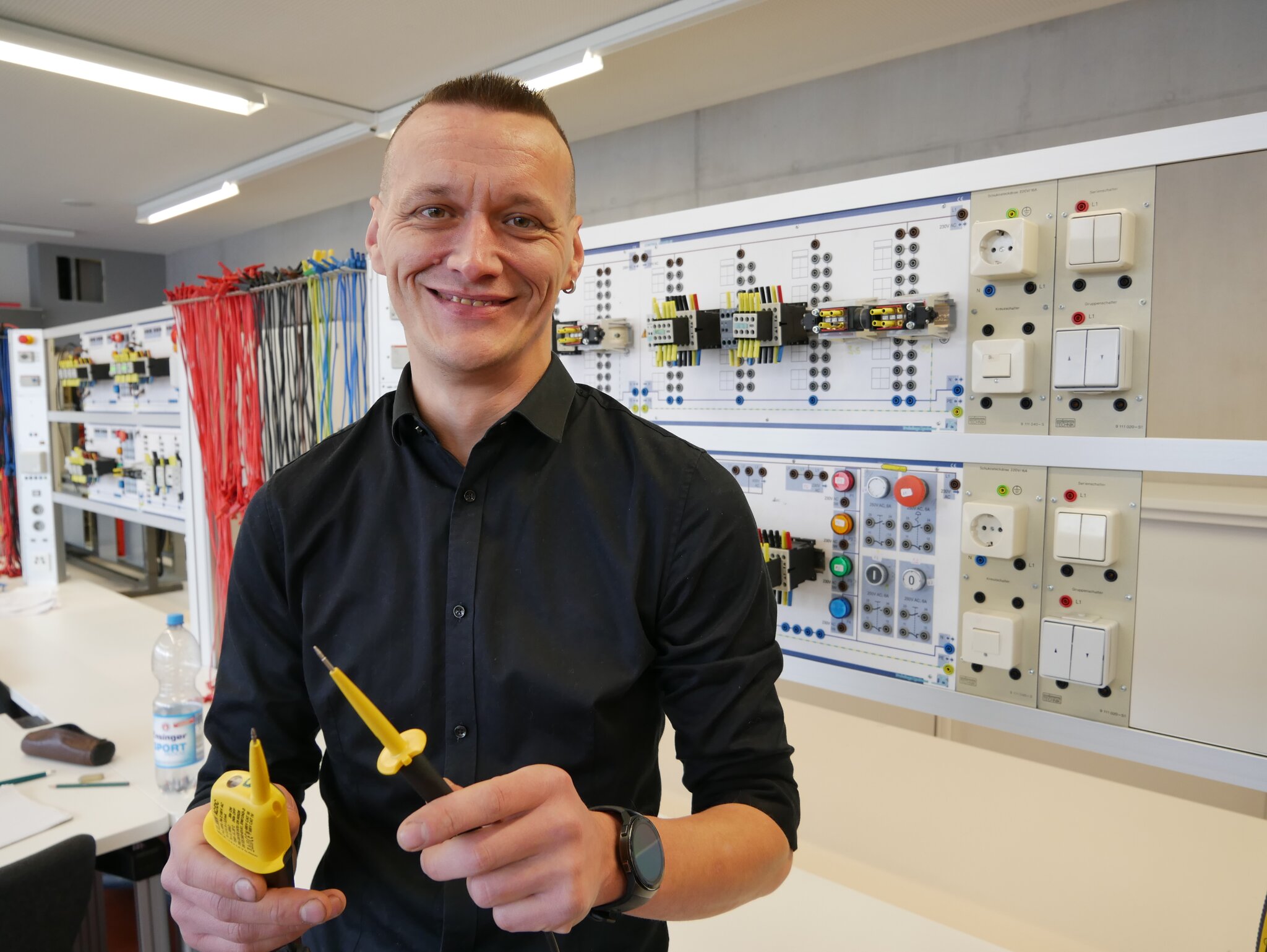 Ständig unter Strom: Alexander Feist ist neuer Elektrotechnik ...