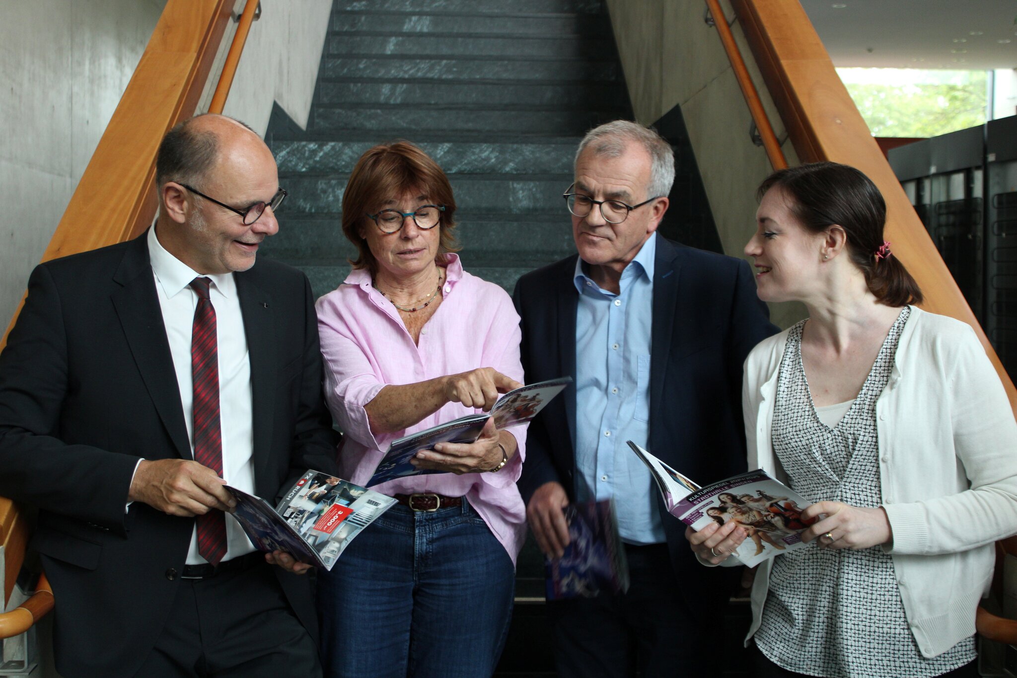 Spielzeit 2024/25: Der neue Kulturspiegel der Stadt Singen verspricht ...