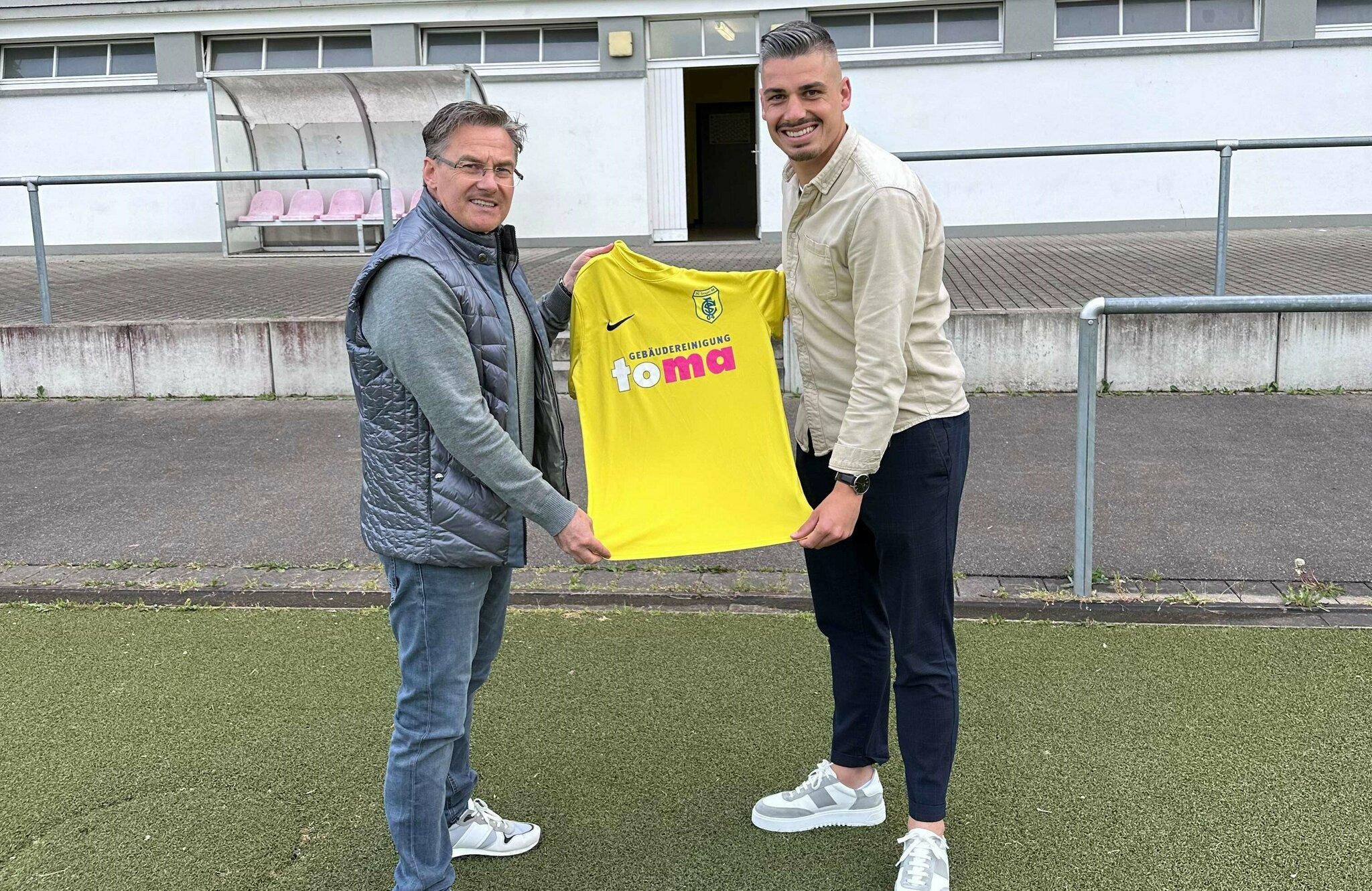 Kader nach Abgängen wieder aufgefüllt: FC Singen startet schon in die ...