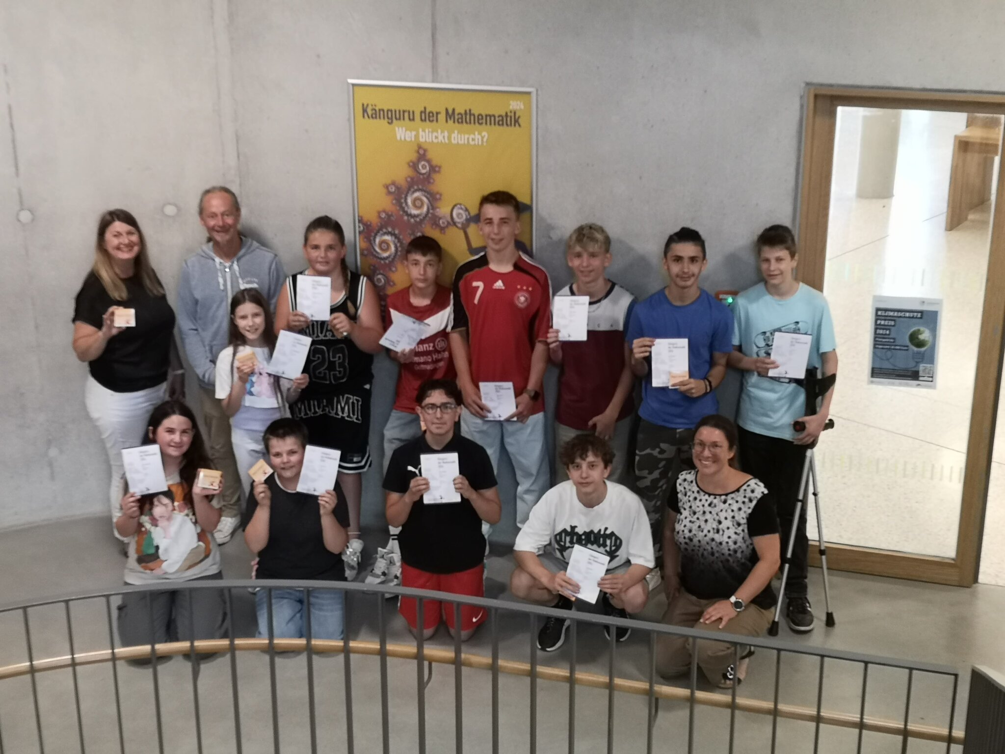 Stolz bei der Eichendorff-Realschule: 16 Champions beim Mathe-Känguru ...