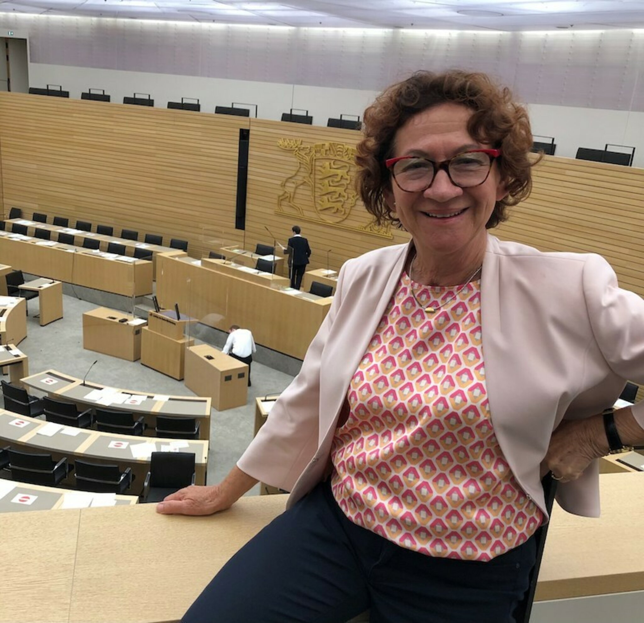 Neu gepflegte Grünflächen und das Schloss: Mit Dorothea Wehinger auf ...