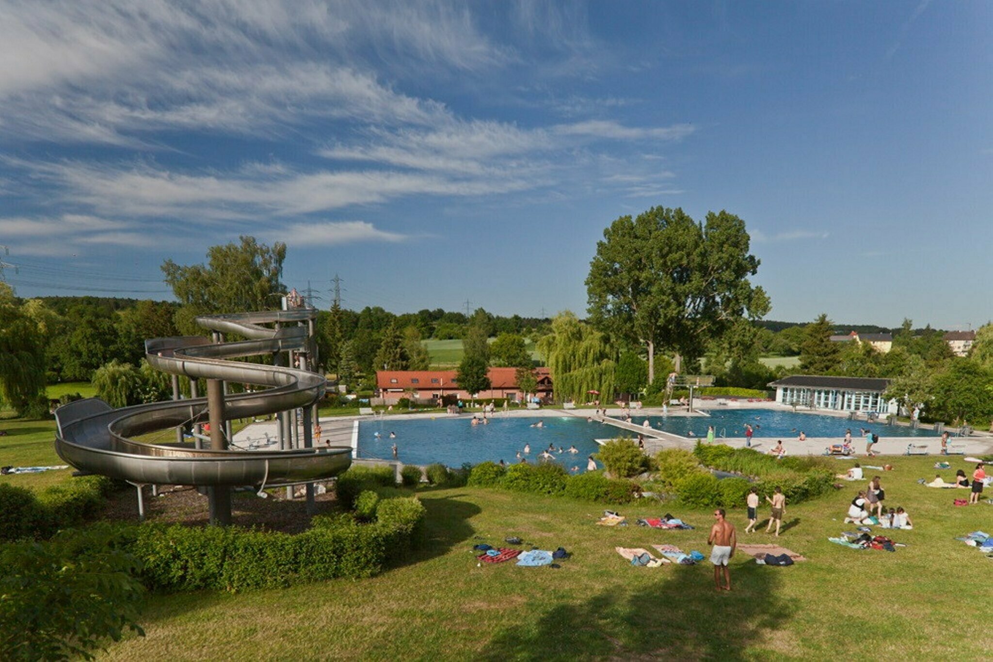 Hinweis der Stadt Engen: Erlebnisbad hat noch bis Ferienende geöffnet ...