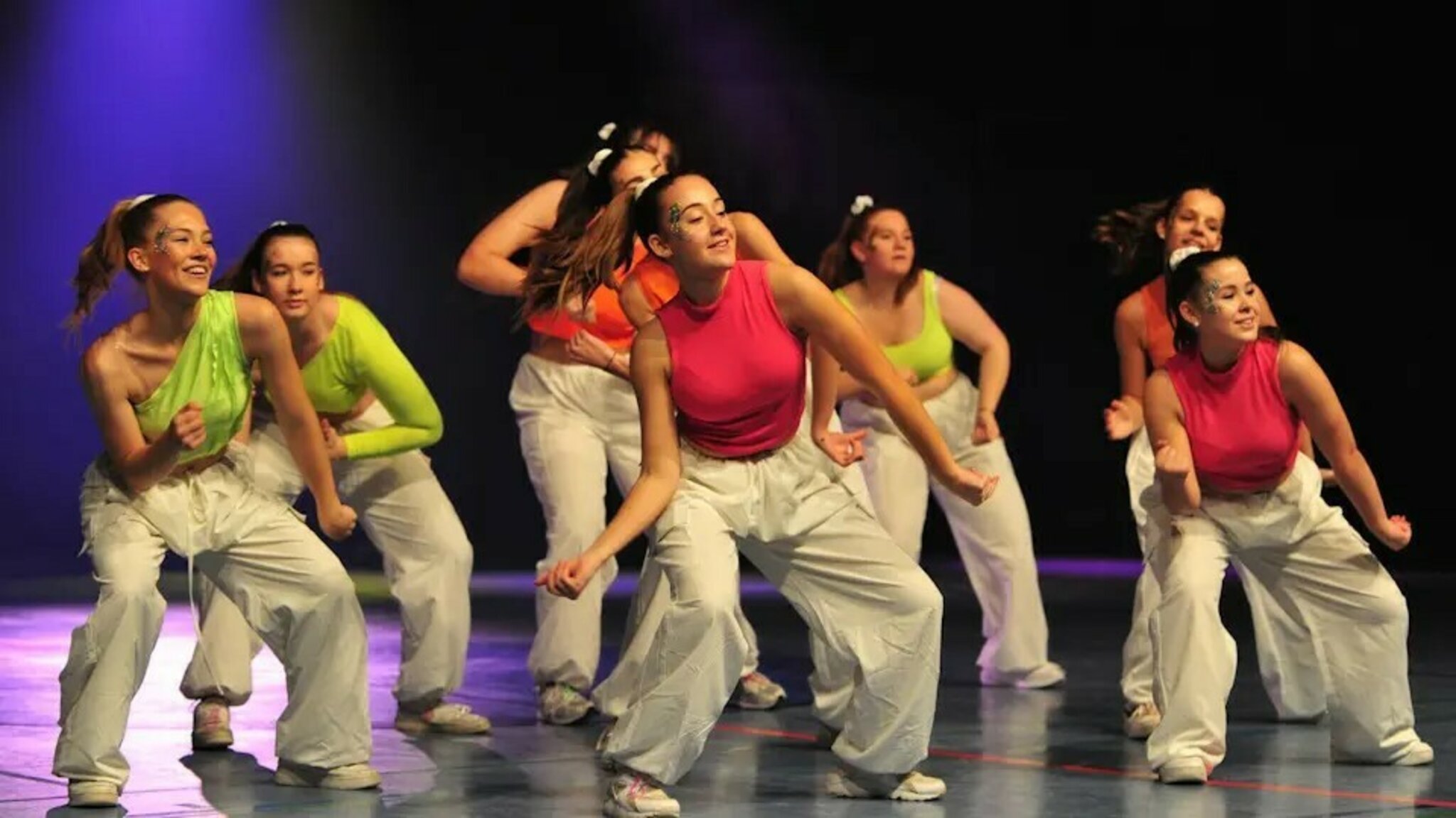 Zwei Aufführungen am 23. November: Vorverkauf für Turnschau des HBTG ...