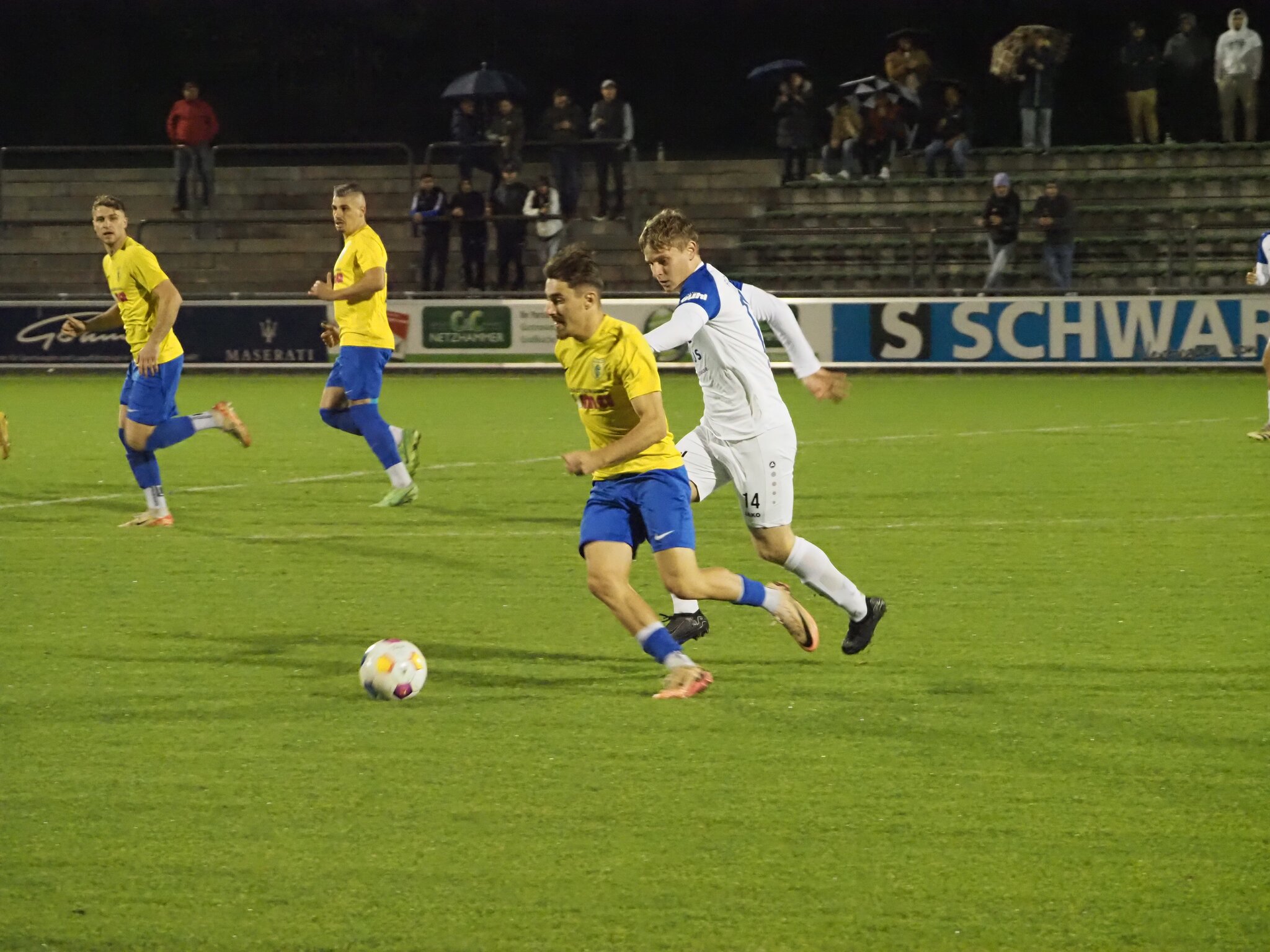 Abendspiel vor Allerheiligen: FC Singen will die Wende gegen Königsfeld ...
