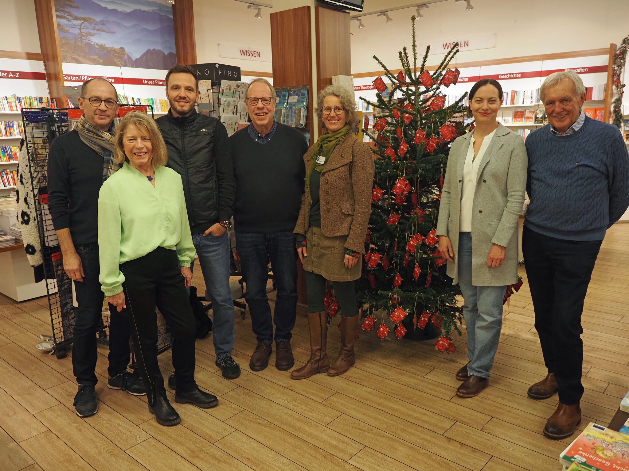 Bürgerstiftung startet Weihnachtsaktion: Über 300 Wünsche können ...