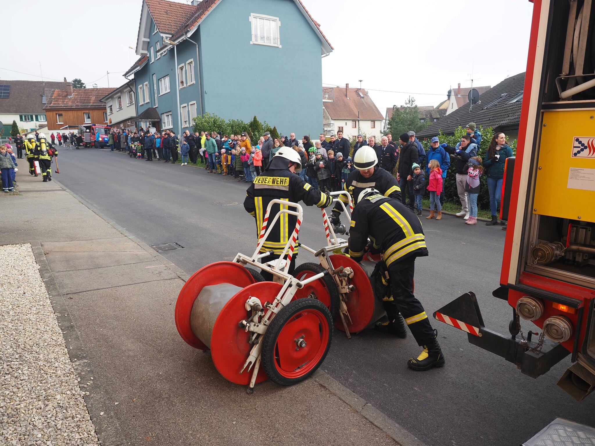 Viele Fragen rund um ein bedeutendes Amt: Ist das Amt des Feuerwehrkommandanten noch ...