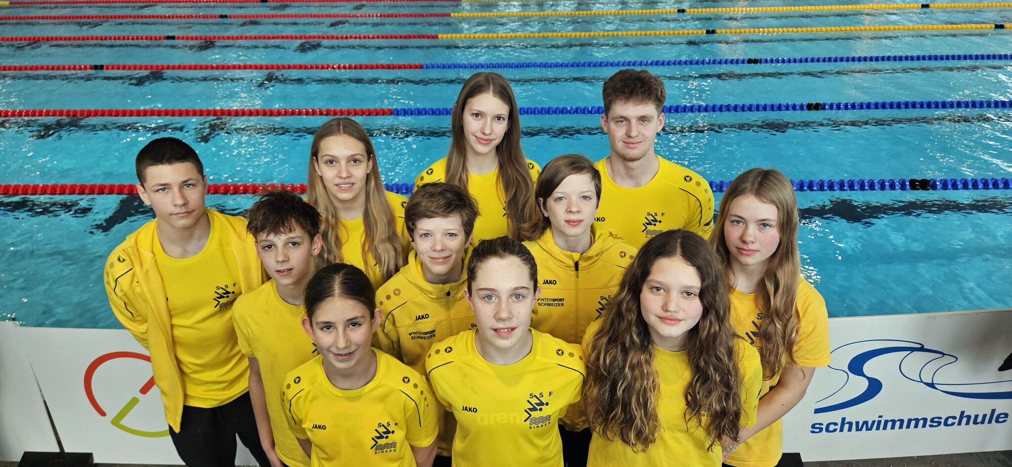 Letzte Medaillen erschwommen: Jahresfinale der Schwimmer beim Christmas-Cup - Singen