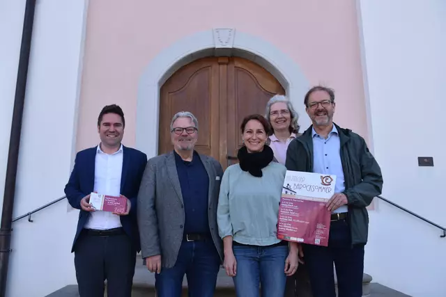 Vorstellung in der Barockkirche St. Peter & Paul: Ein international ...